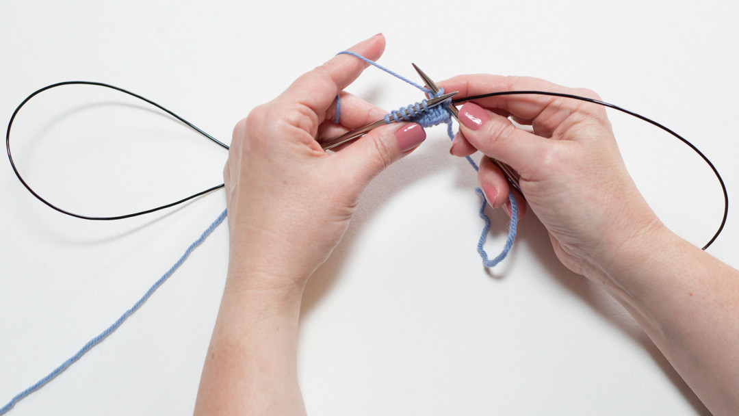 Magic Loop Knitting by Edie Eckman - Creativebug