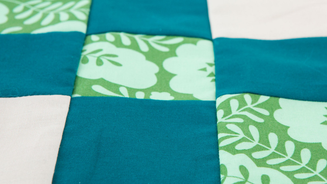 How to Chain Piece Fabric by Ashley Nickels - Creativebug